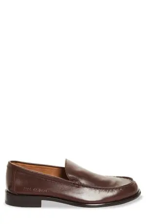 COMMON PROJECTS Minimal Leather Loafer - Brown