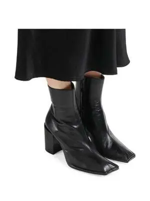 MAISON MARGIELA Square-toe Ankle Boots