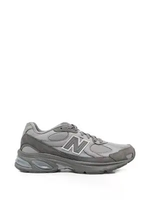 NEW BALANCE Panelled Sneakers - Grey