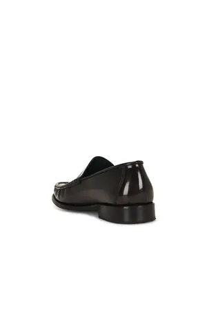 COLLEGIUM Pillar Sera Loafer In Brown