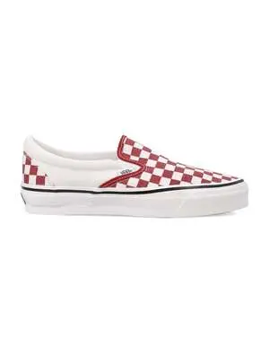 VANS Vans Classic Slip-On Platform Sneaker Ember Red
