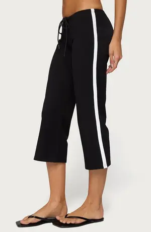 EDIKTED Milene Side Stripe Terry Drawstring Capri Pants
