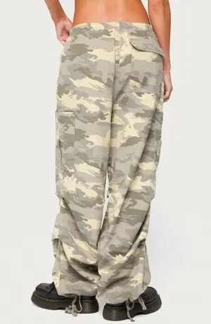 EDIKTED Emzi Baggy Cotton Cargo Pants