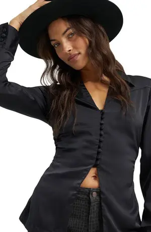 Wrangler Cinched Button Down Shirt