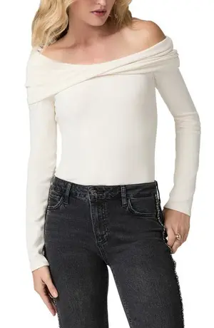 Paige Aaliyah Off The Shoulder Top - Ivory