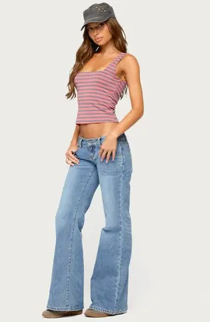 EDIKTED Girla Low Rise Flare Leg Jeans