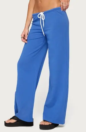 EDIKTED Callista Wide Leg Sweatpants