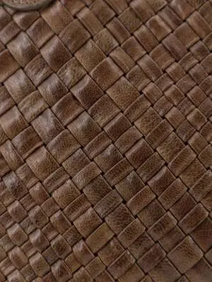 IBELIV Bazika Vegetabletanned Leather Shouder Bag With A Woven
