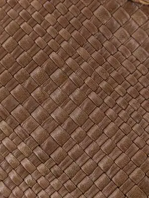 IBELIV Pure Medium Vegetable Tanned Leather Handbag With Woven Pattern