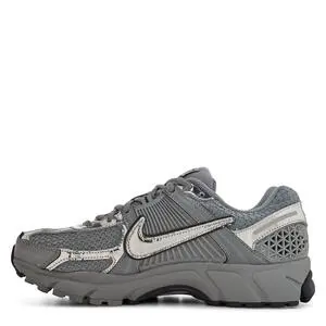 Nike Simple Sports Shoes