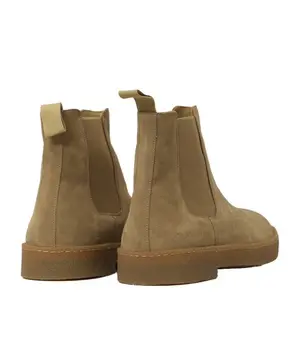 COMMON PROJECTS Suede Chelsea Boots