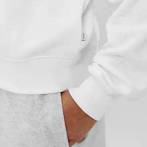 Guess Crew Neck Long-sleeve Sweatshirt