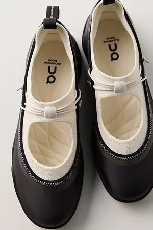 On Cloudnova Moon Mary Janes - Black/ivory