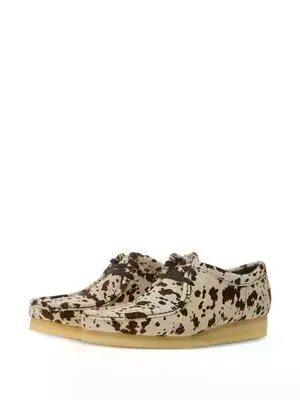 Clarks Wallabee Cow-print Boots - Neutrals