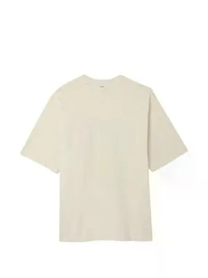 WILLY CHAVARRIA Cuidame Madrecita T-shirt