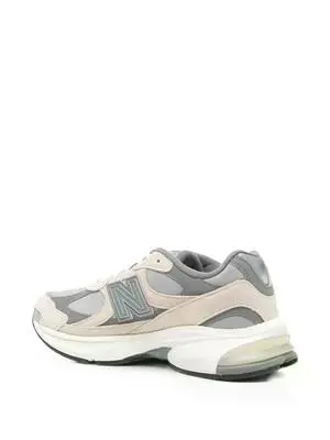 NEW BALANCE Panelled Logo-patch Sneakers
