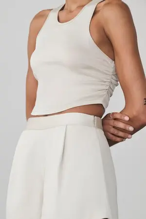 ARTEMIS DICIERO Poise Crop