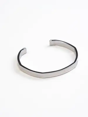 THEIR STUDIOS Zion Beveled Cuff - Silver