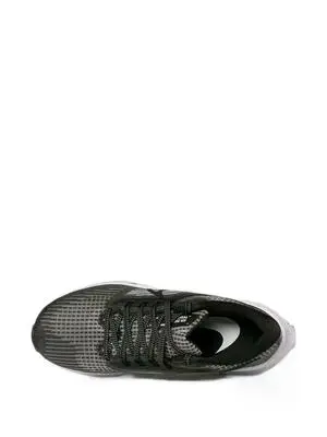 Nike Air Zoom Pegasus Lace-up 39 Sneakers - Black