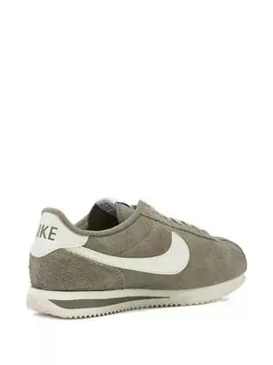Nike Suede Sneakers - Green