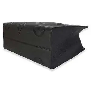 LOUIS VUITTON Giant Monogram Empreinte Onthego Gm - Black