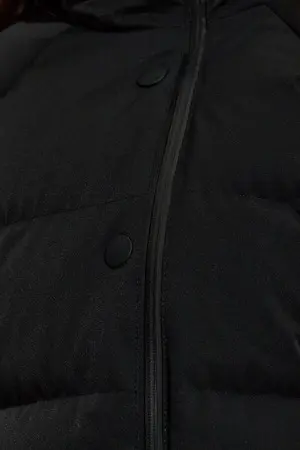 Moncler Down Ski Jacket ‘guyane’ Performance & Style