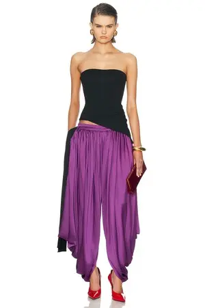 Burc Akyol Tops