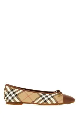 Burberry Shoes Flats - Multicolor