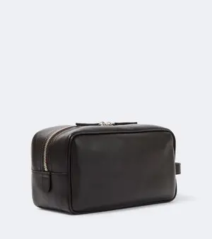 METIER Métier Leather Toiletry Bag