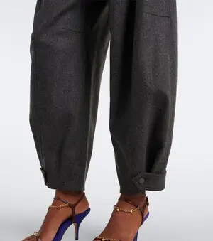 Chloé Wool And Cashmere Flannel Barrel-leg Pants