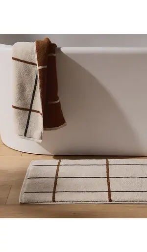 PARACHUTE Organic Plush Tub Mat In Multi - Bone Windowpane