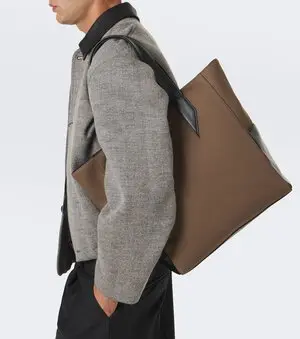 METIER Métier Passerby North-south Canvas Tote Bag