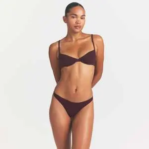 SKIMS Thong | Red | | Everyday Cotton - Currant