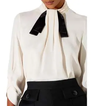 Elisabetta Franchi Butter Blouse With Bow