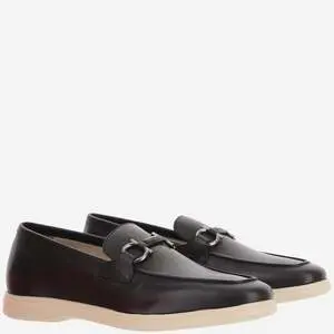 FERRAGAMO Leather Loafers - Black