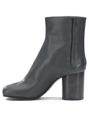 MAISON MARGIELA Tabi' Ankle Boots With Hooks