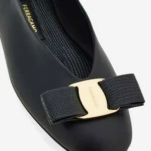 FERRAGAMO Vanna Leather Ballerina Flats