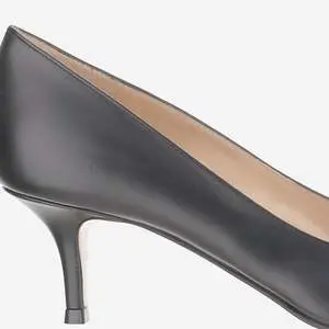 GIANVITO ROSSI Leather Pumps