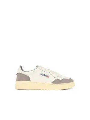 AUTRY Medalist Low' White And Lear Sneakers - Grey