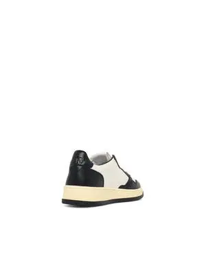 AUTRY Medalist Low' And White Lear Sneakers