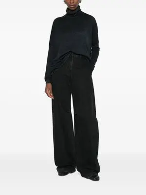 Avant Toi Ultralight Cashmere Turtle Neck Sweater