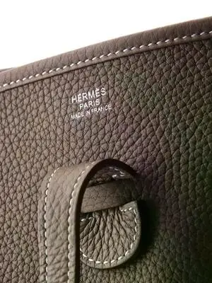 Hermès Evelyne Bag Gen Iii Clemence Pm Crossbody Bag - Grey