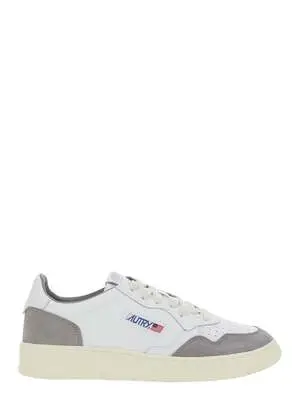 AUTRY Suede Low Top Sneaker With Logo Patch On The Tongue - Grey