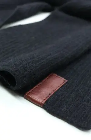 Portolano Cashmere Scarf With Leather Tab - Black