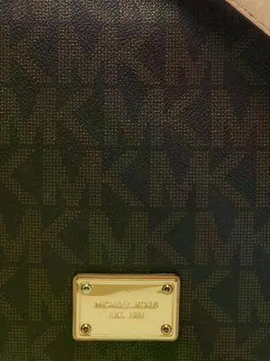 Michael Kors Hamilton Messenger Bag