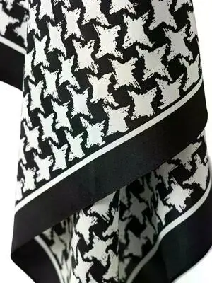 Karl Lagerfeld Houndstooth-pattern Scarf