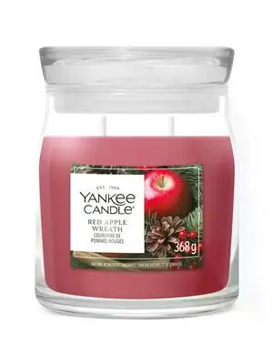 YANKEE CANDLE Apple Wreath Candle - Red