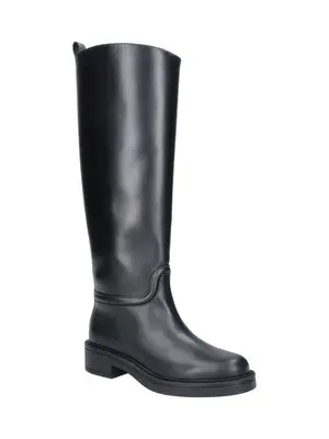 STUART WEITZMAN Boots "celia