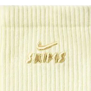 SKIMS Dri Fit™ Pilates Crew Socks | Yellow | Small | Nike Accessories