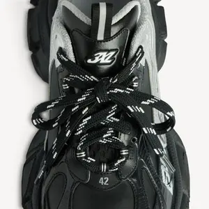 Balenciaga 3xl Metallic Split Sneaker